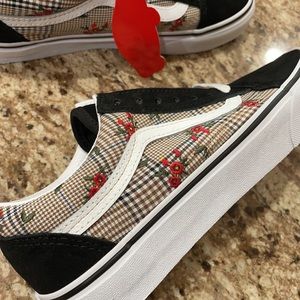 Vans | Shoes | Vans Old Skool Glen Plaid Floral Embroidery | Poshmark